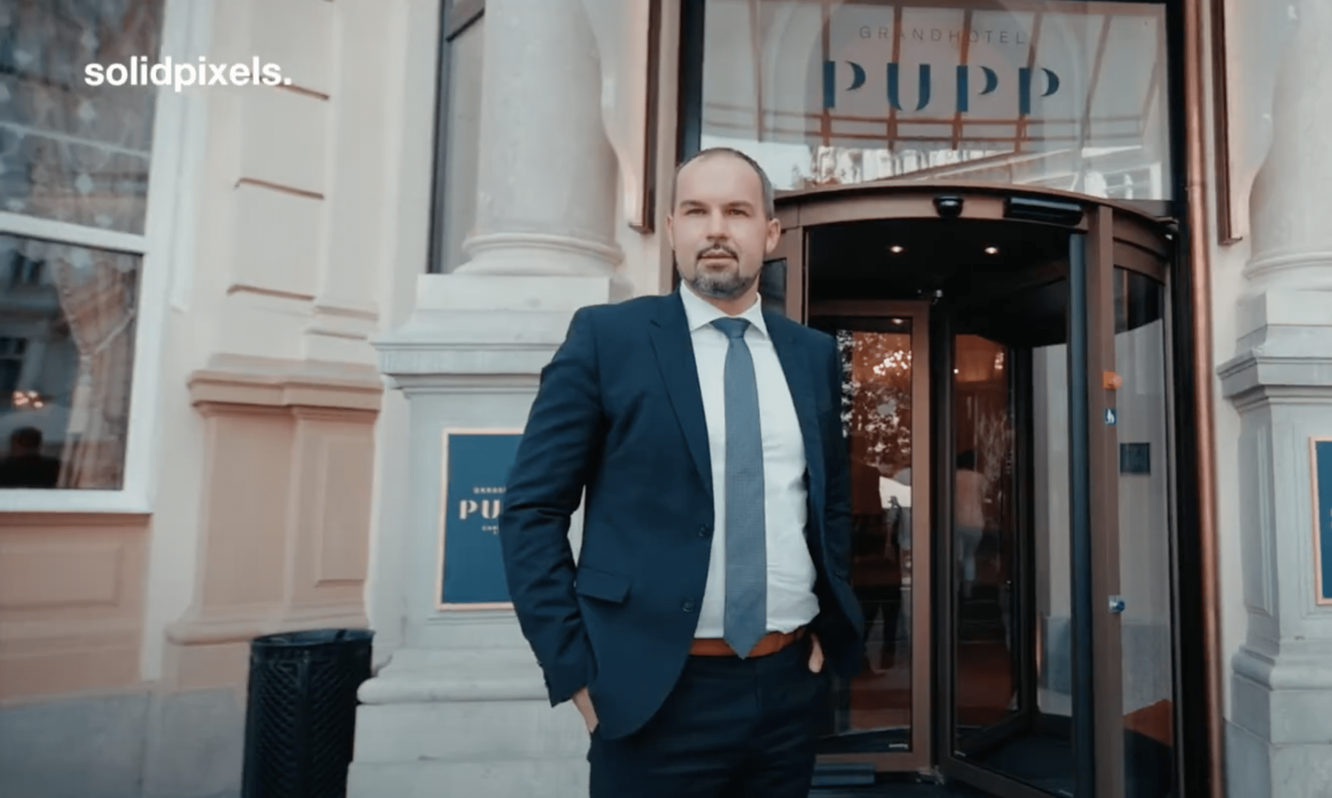 Grandhotel Pupp zvedl s novým webem konverzní poměr o 200 % | solidpixels academy