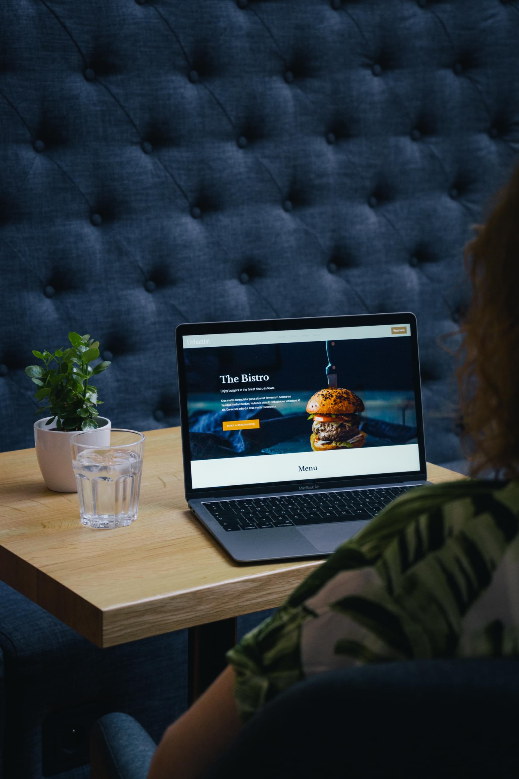 Advanced options for setting the site header | solidpixels academy